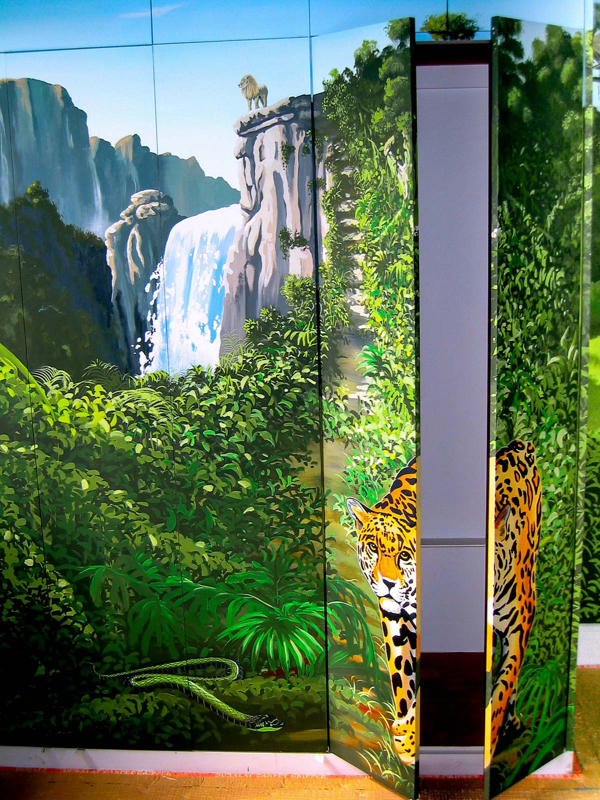 Jungle Mural in girl's room | Sacredart Murals